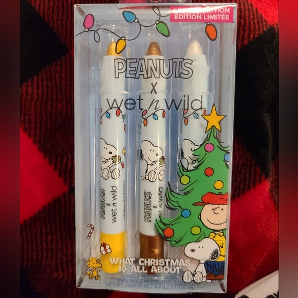 Peanuts Wet n Wild | Makeup | Peanuts Wet N Wild | Poshmark